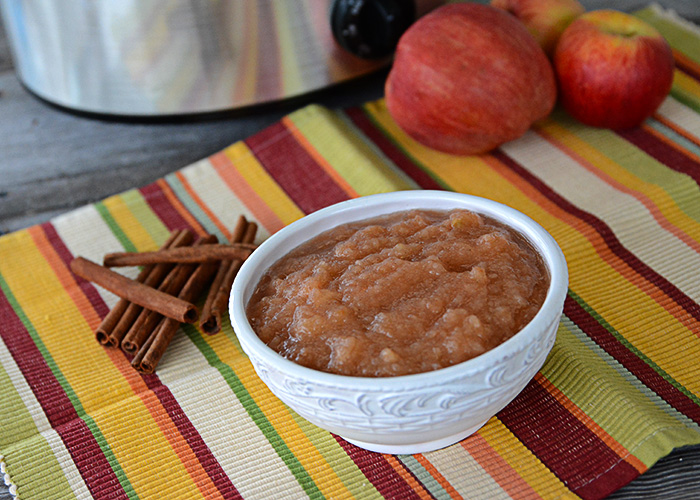 Easy Crockpot Applesauce - The Farmwife Crafts